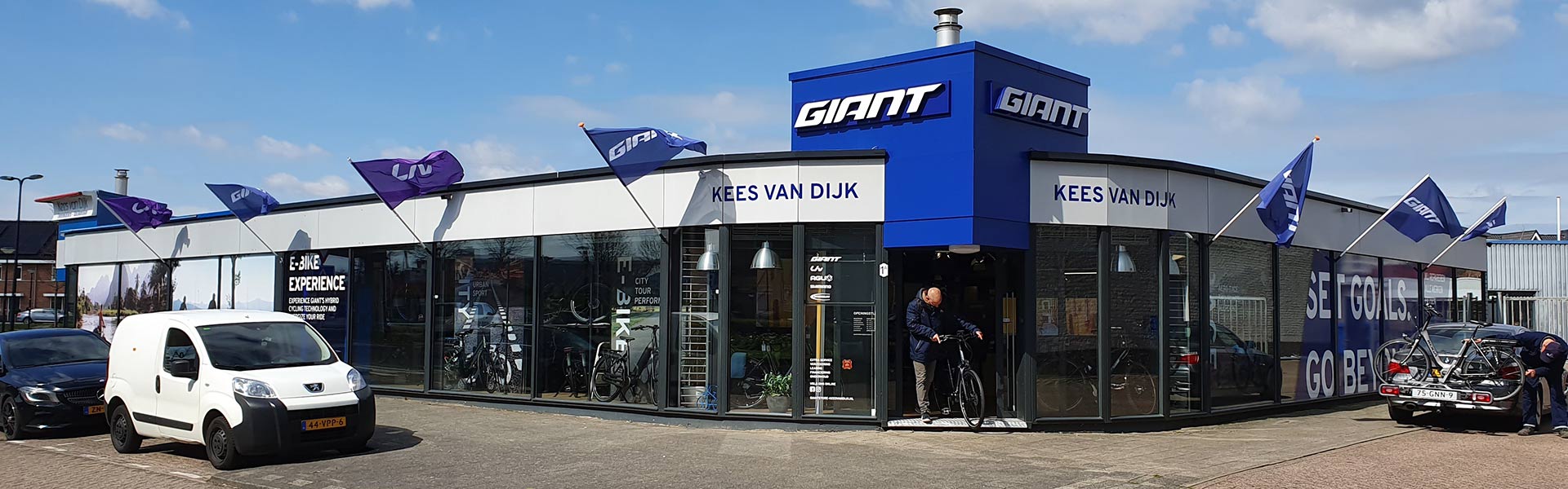 Giant Store Kees van Dijk